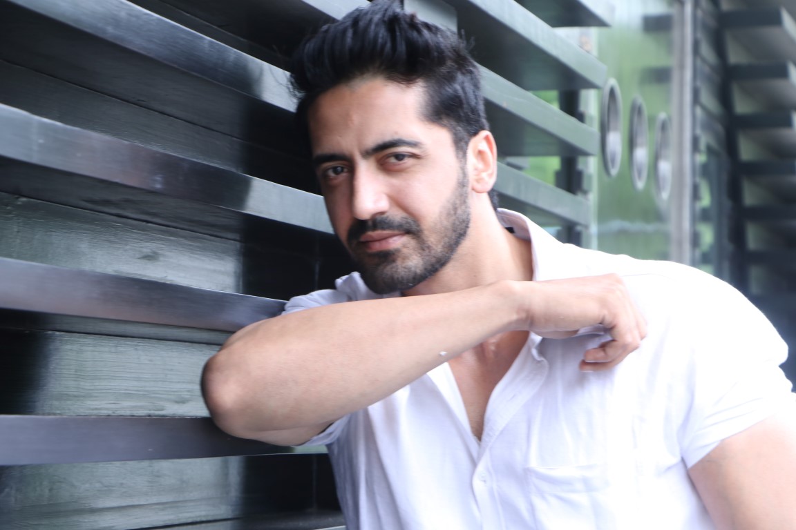 Karanveer Shines due to his Dynamic in Debut Punjabi Film "ROCKY MENTAL"