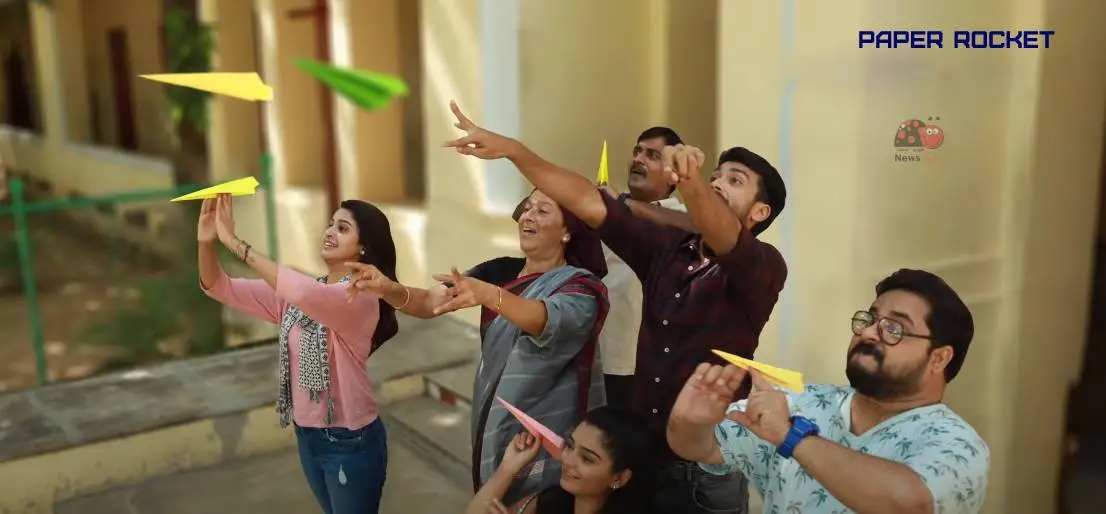 Paper Rocket Web Series Full Episodes (2022): Watch Online on ZEE5 ...