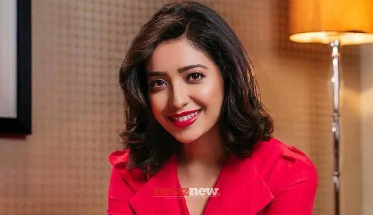 Asha Negi Age, Height, Family, Husband, Movies, Biography